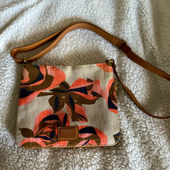 Fossil | Bags | Fossil Floral Crossbody | Poshmark